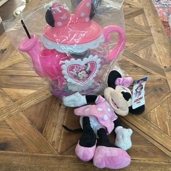 Disney | Toys | Disney Minnie Mouse Stuff Minnie Mouse Minnie Tea Set ...